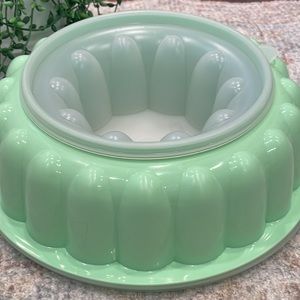 Tupperware | Kitchen | Tupperware Jello Mold | Poshmark